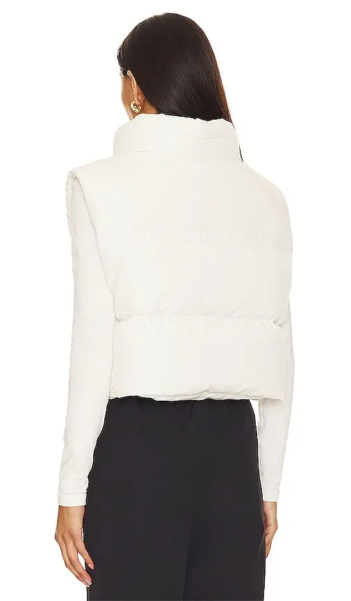 Bacon Ramon Gilet In White In Off White - 55% Off | Editorialist